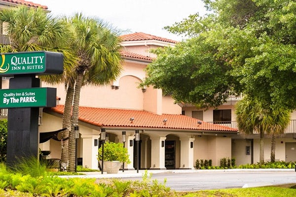 Quality Inn & Suites Packages | Deals